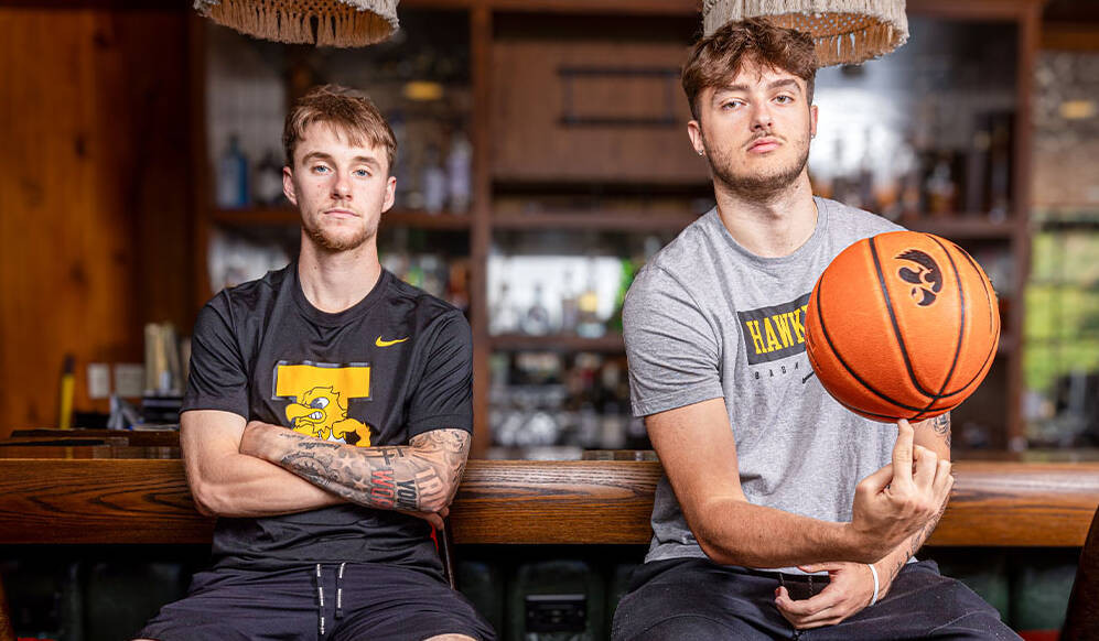 Hawkeye Basketball’s Freeman, Harding Share Full-Court Connection ...