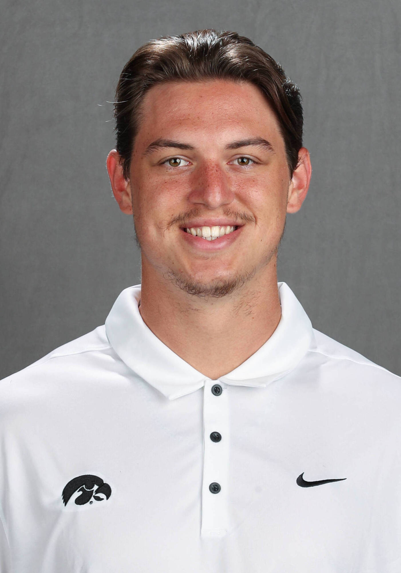 Elijah Yelverton - Football 2019-20 - Iowa Hawkeyes Athletics ...