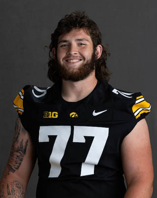 Connor Colby - Football 2021-22 - Iowa Hawkeyes Athletics - Official ...
