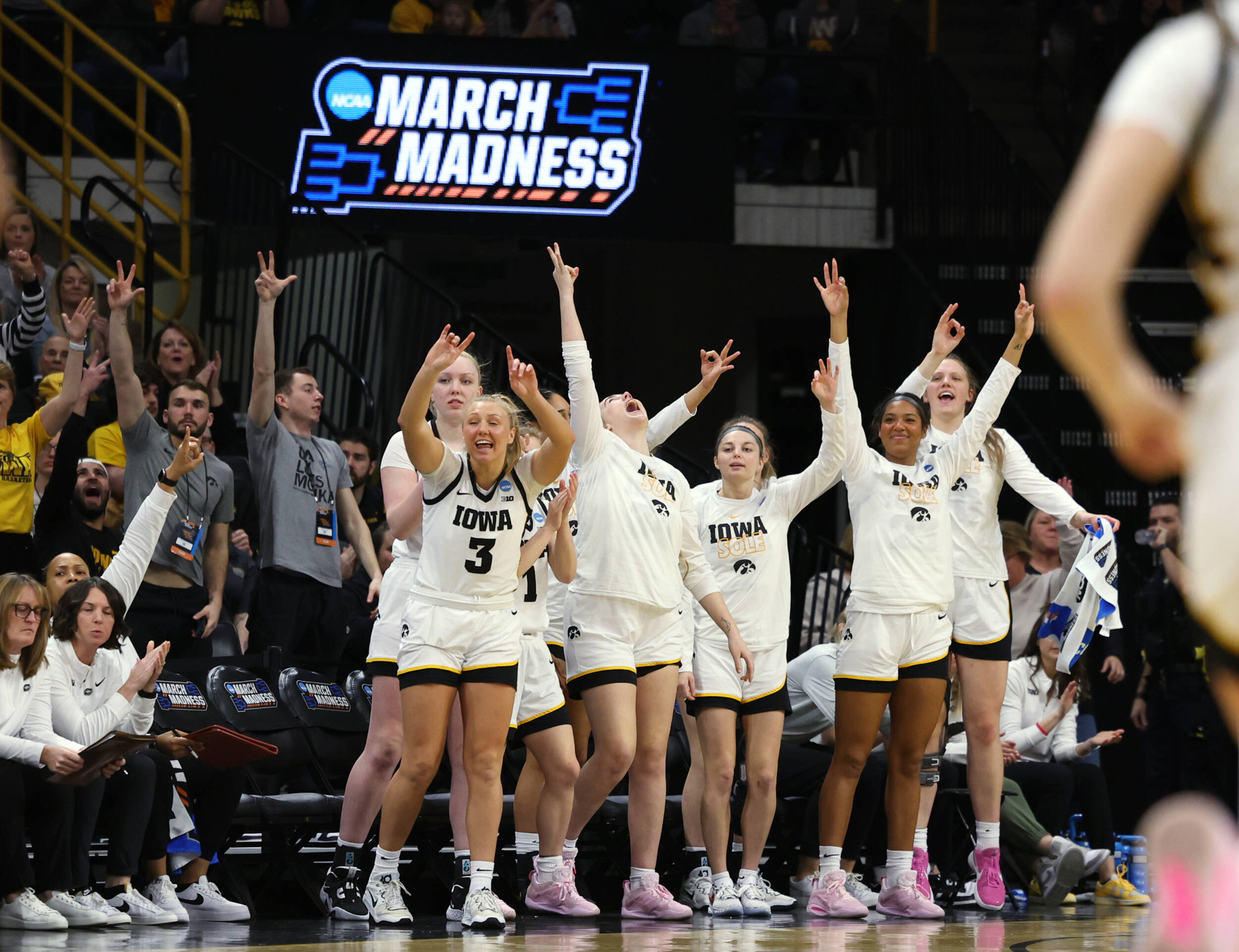 Listen Live: NCAA Championship vs. LSU - Iowa Hawkeyes Athletics ...