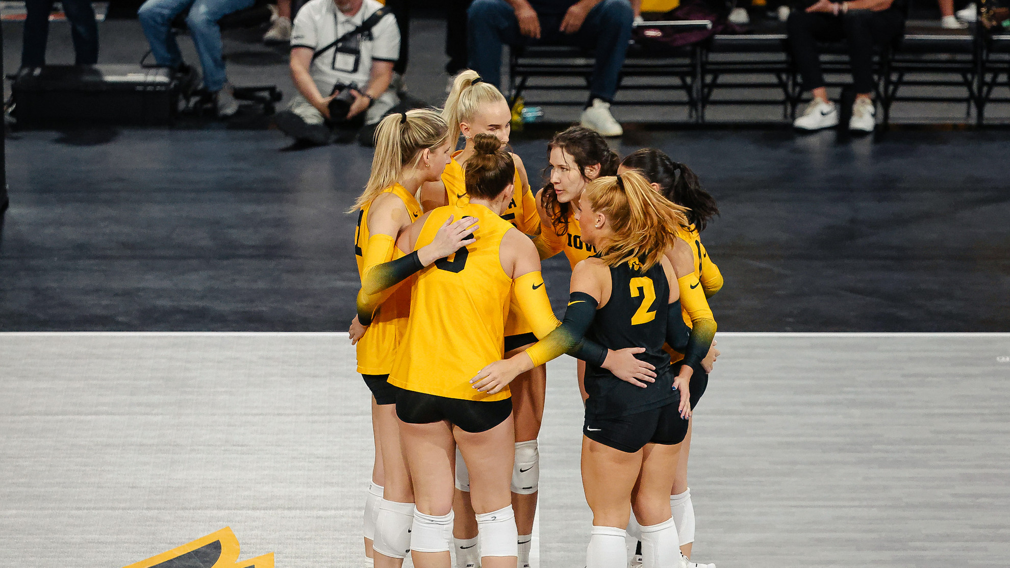 Hawkeyes Fall in 5 Sets to Weber State - Iowa Hawkeyes Athletics ...