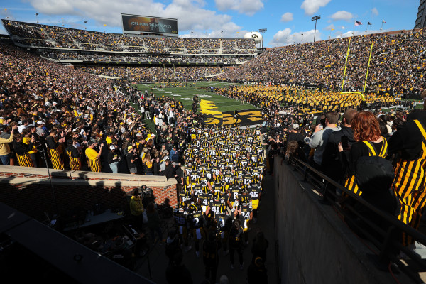Football Ticket Timeline and Fall Promotions Announced – University of ...