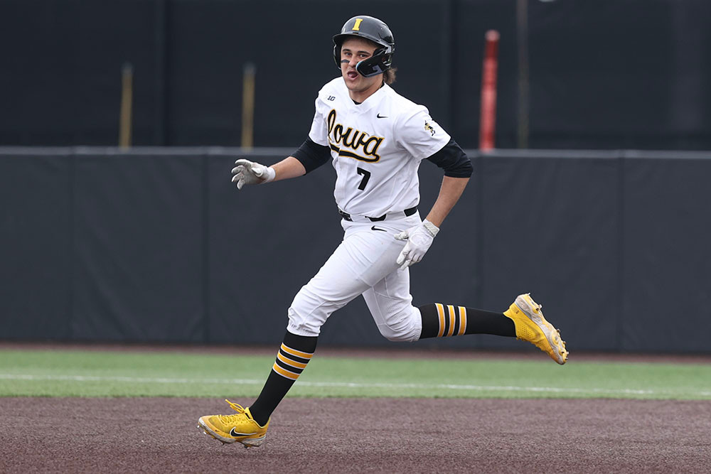Anthony To Sign With Phillies as Undrafted Free Agent - Iowa Hawkeyes ...
