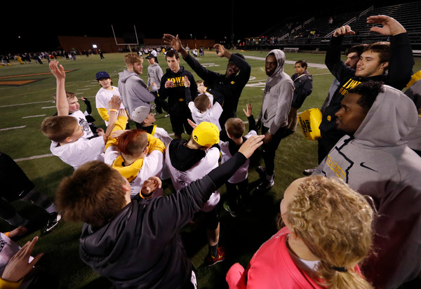 Hawkeye Football Swarm Des Moines – University of Iowa Athletics