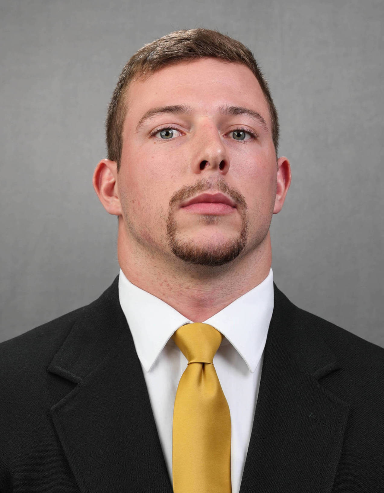 Colton Dinsdale - Football 2017-18 - Iowa Hawkeyes Athletics - Official ...