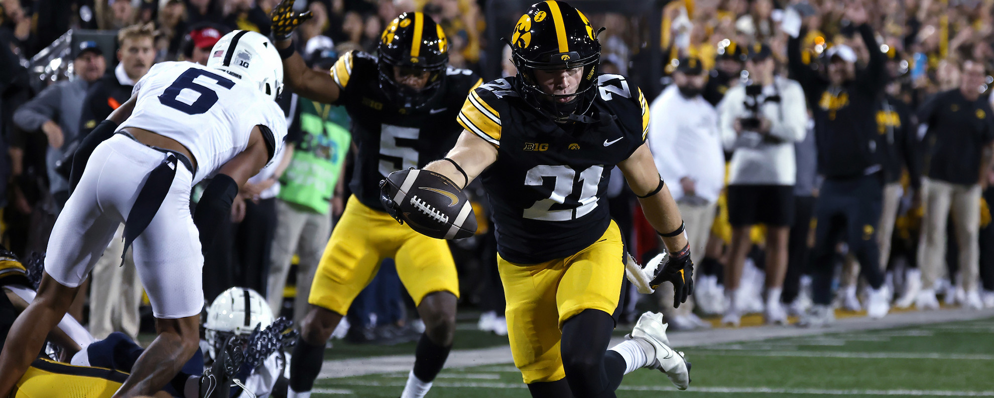 Wetjen Named To Jet Award Midseason List - Iowa Hawkeyes Athletics ...
