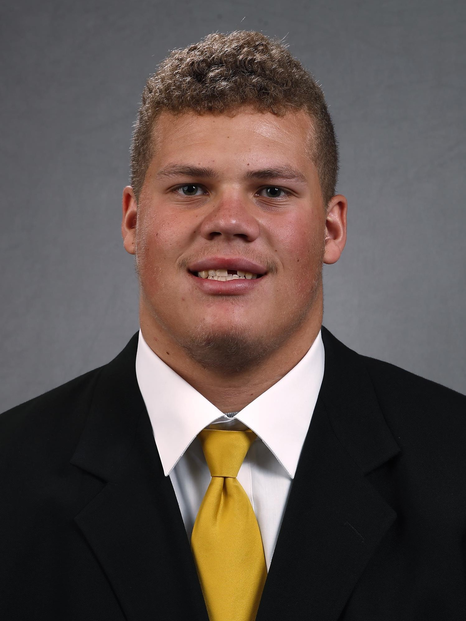 Trey Winters - Football 2018-19 - Iowa Hawkeyes Athletics - Official ...