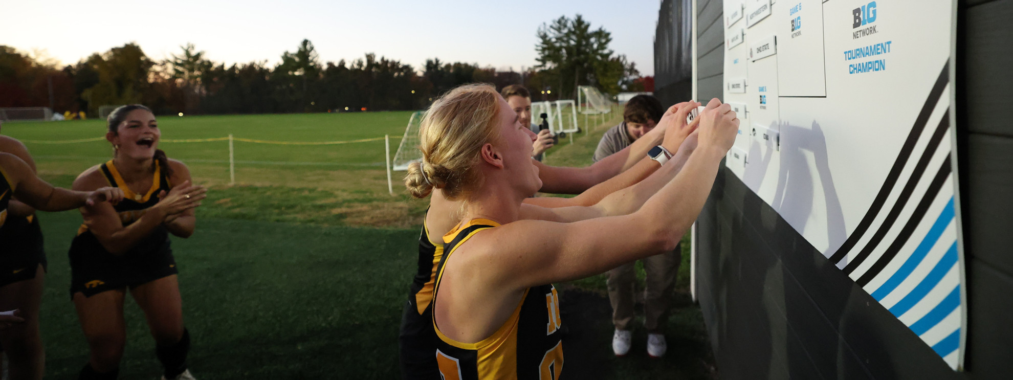 Hawkeyes Win B1G Semifinal - Iowa Hawkeyes Athletics - Official ...