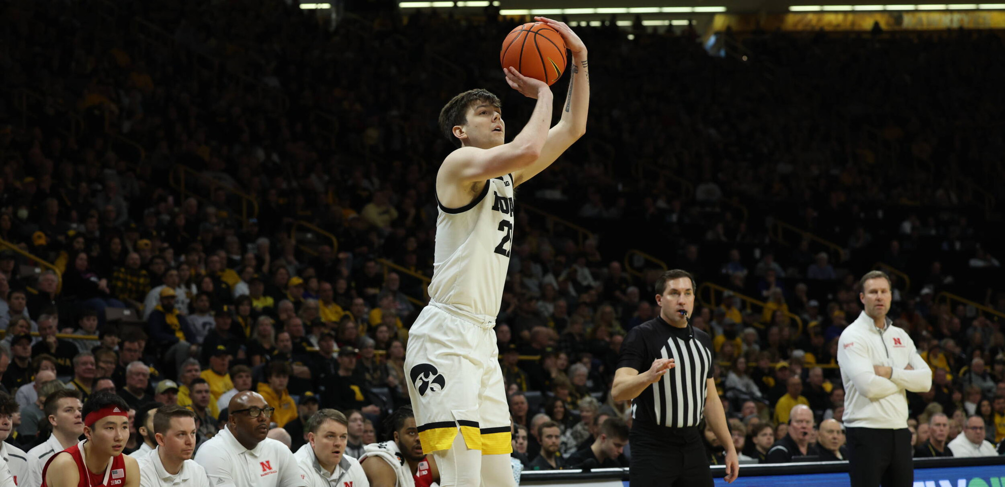 Hawkeyes Fall to Nebraska, 81-77 - Iowa Hawkeyes Athletics - Official ...