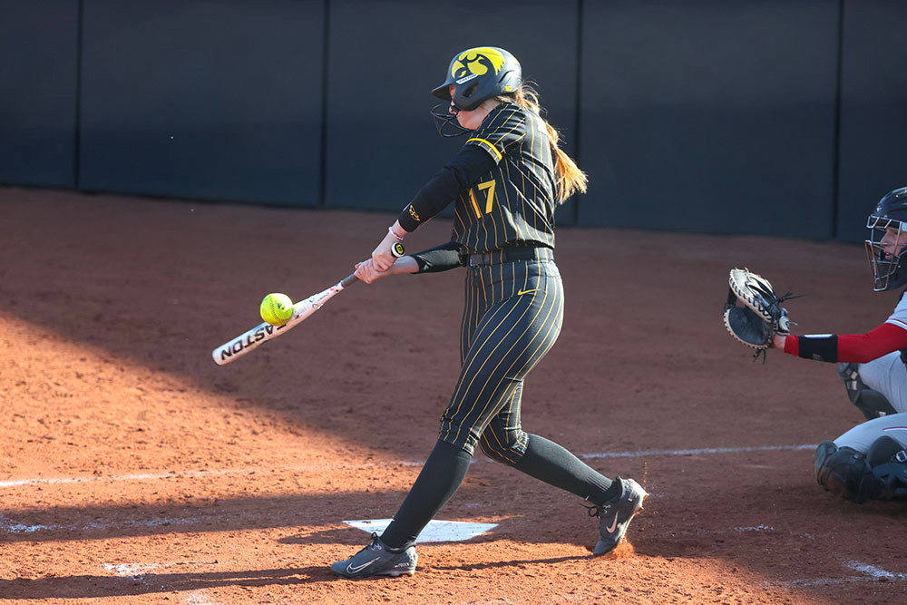 Listen Live: Softball vs Northwestern - Iowa Hawkeyes Athletics ...