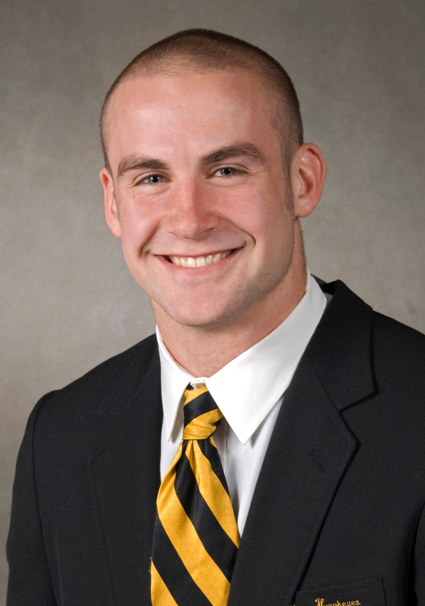 Tyler Sash - Football 2010-11 - Iowa Hawkeyes Athletics - Official ...