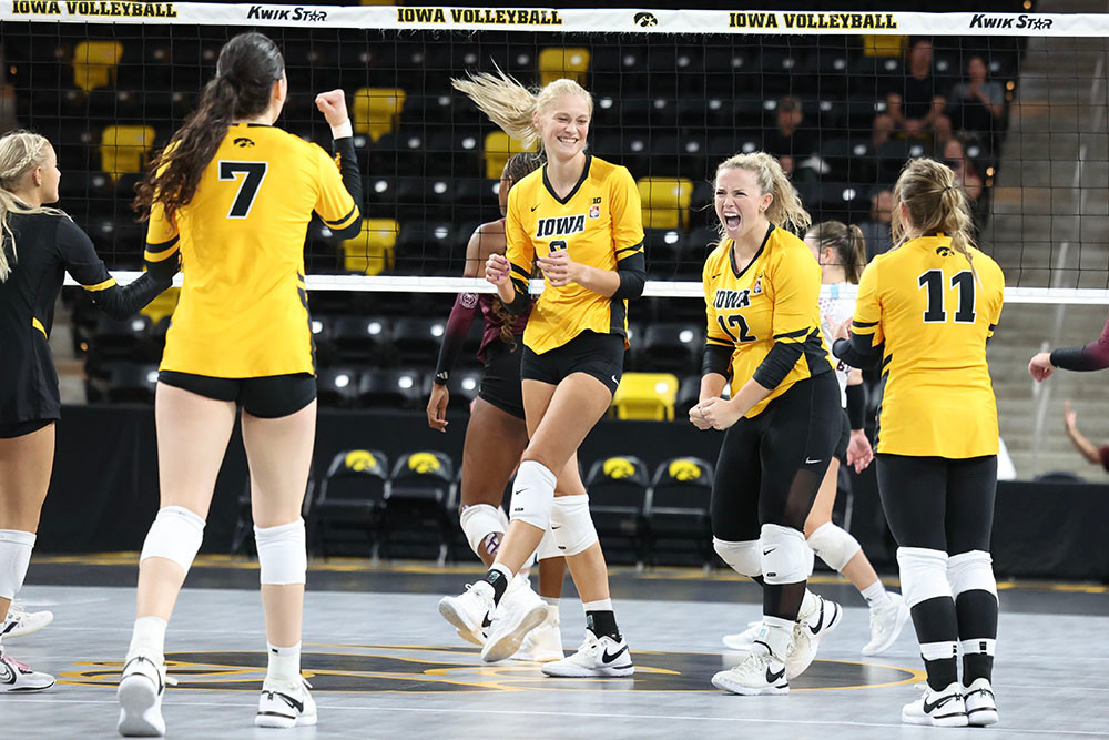 Listen Live: Volleyball vs Grand Canyon - Iowa Hawkeyes Athletics ...