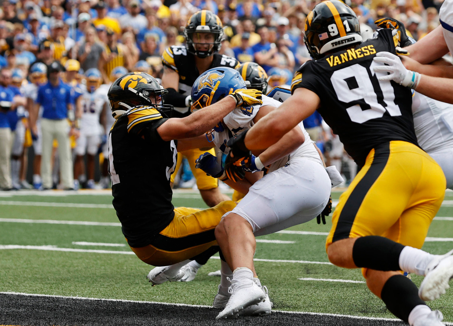 Photos: Hawkeye Football vs South Dakota State 09/03/2022 – University ...