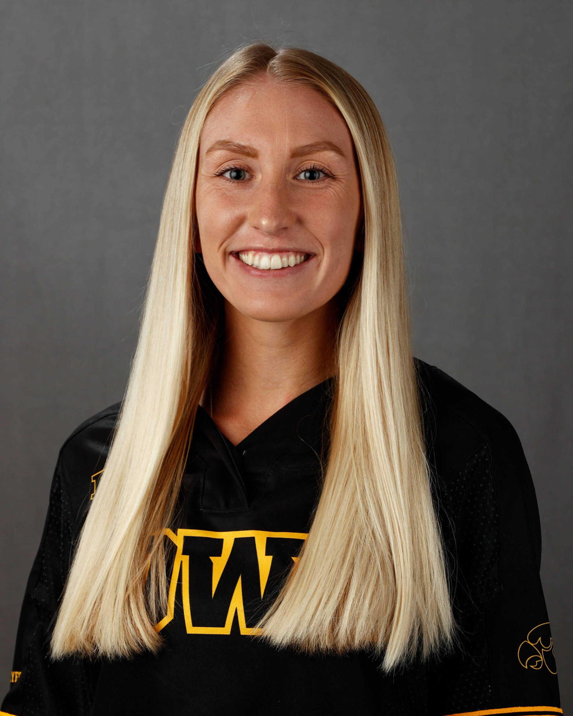 Sophia Maras - Softball 2021-22 - Iowa Hawkeyes Athletics - Official ...