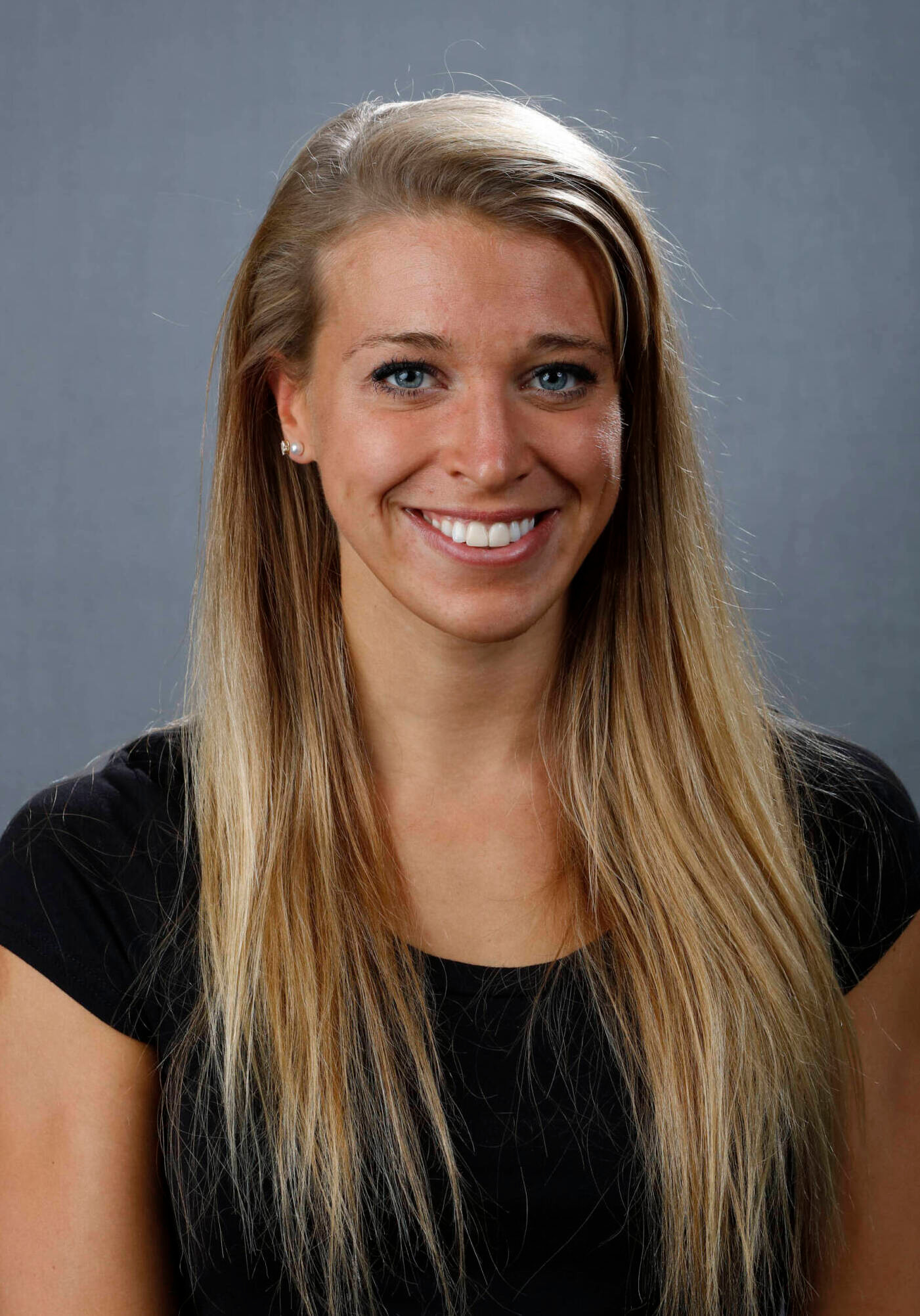 Emma Sougstad - Women's Swim & Dive 2016-17 - Iowa Hawkeyes Athletics ...