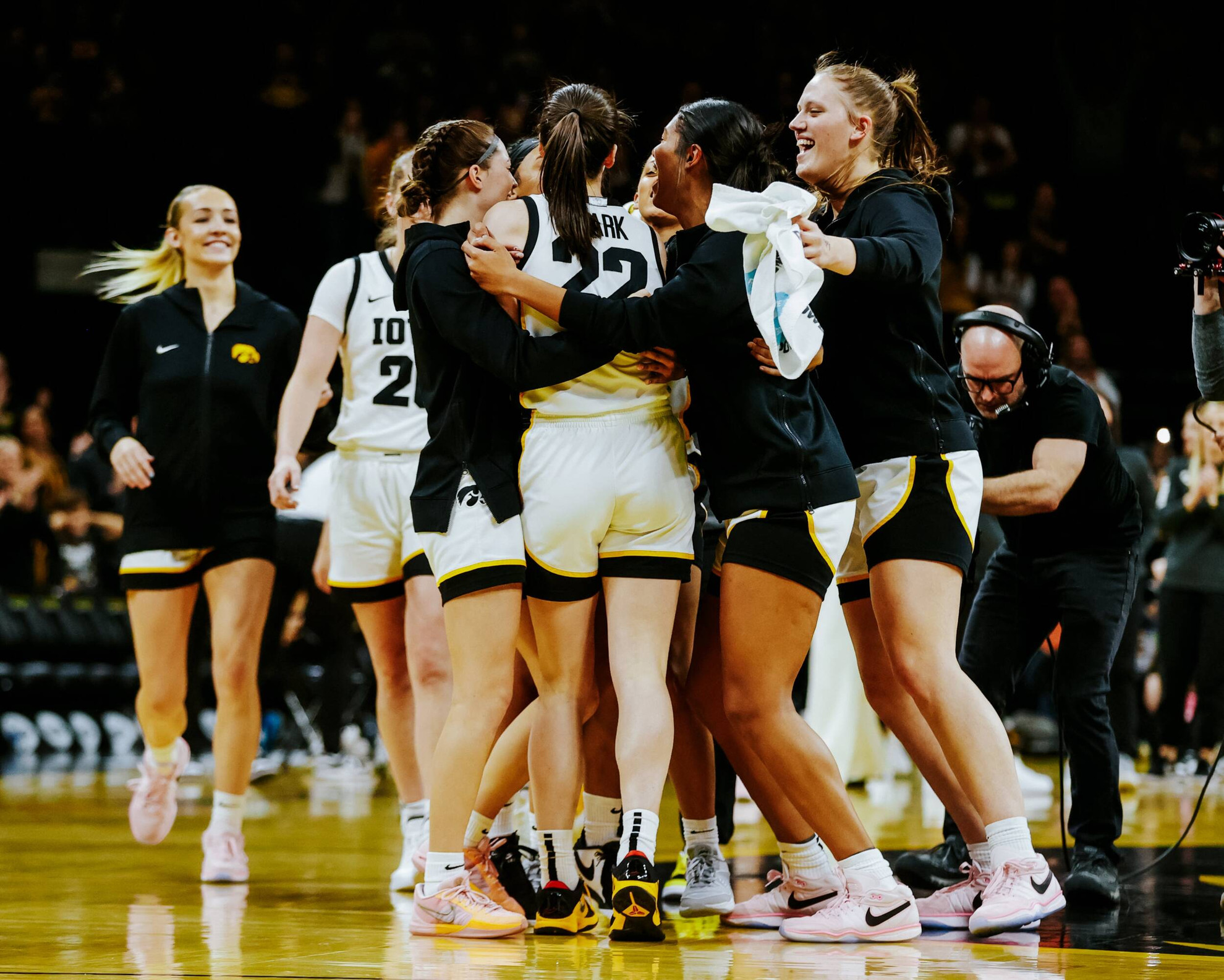 Listen Live: Women’s Basketball at Indiana - Iowa Hawkeyes Athletics ...