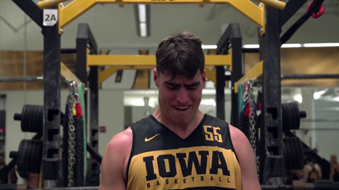 Luka Garza Feature - Iowa Hawkeyes Athletics - Official Athletics Website