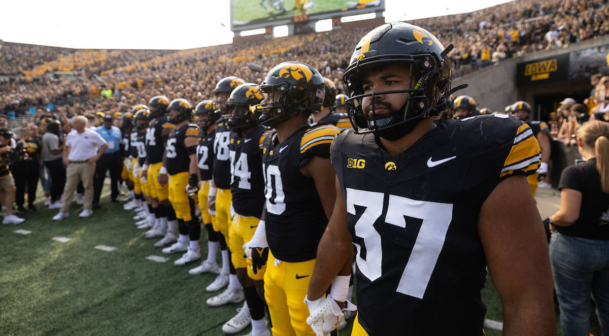 Game Preview: Homecoming vs. Northwestern – University of Iowa Athletics