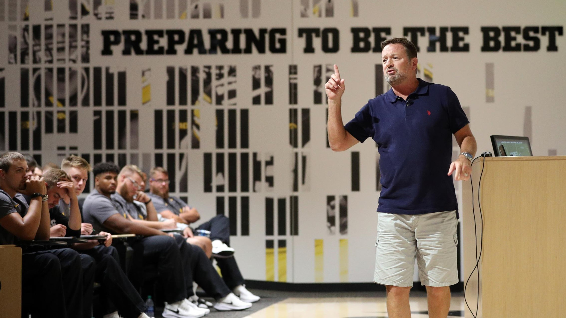 Stoops: ‘Iowa was the Best Thing to Happen to Me’ - Iowa Hawkeyes ...