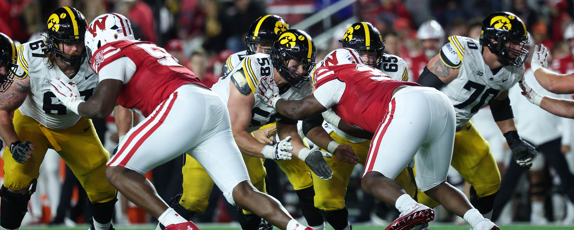 O-Line Named Joe Moore Semifinalist - Iowa Hawkeyes Athletics ...