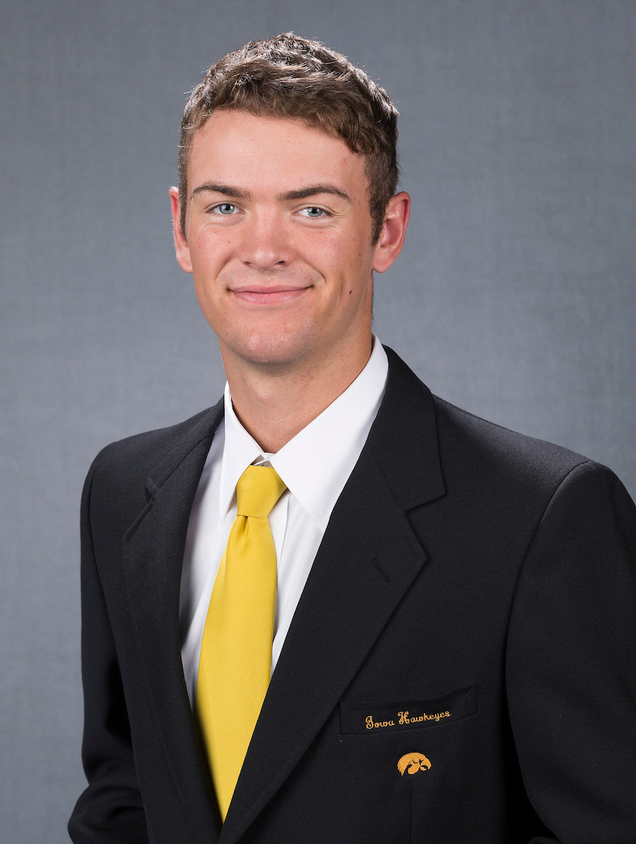 Daniel Perry - Baseball 2015-16 - Iowa Hawkeyes Athletics - Official ...