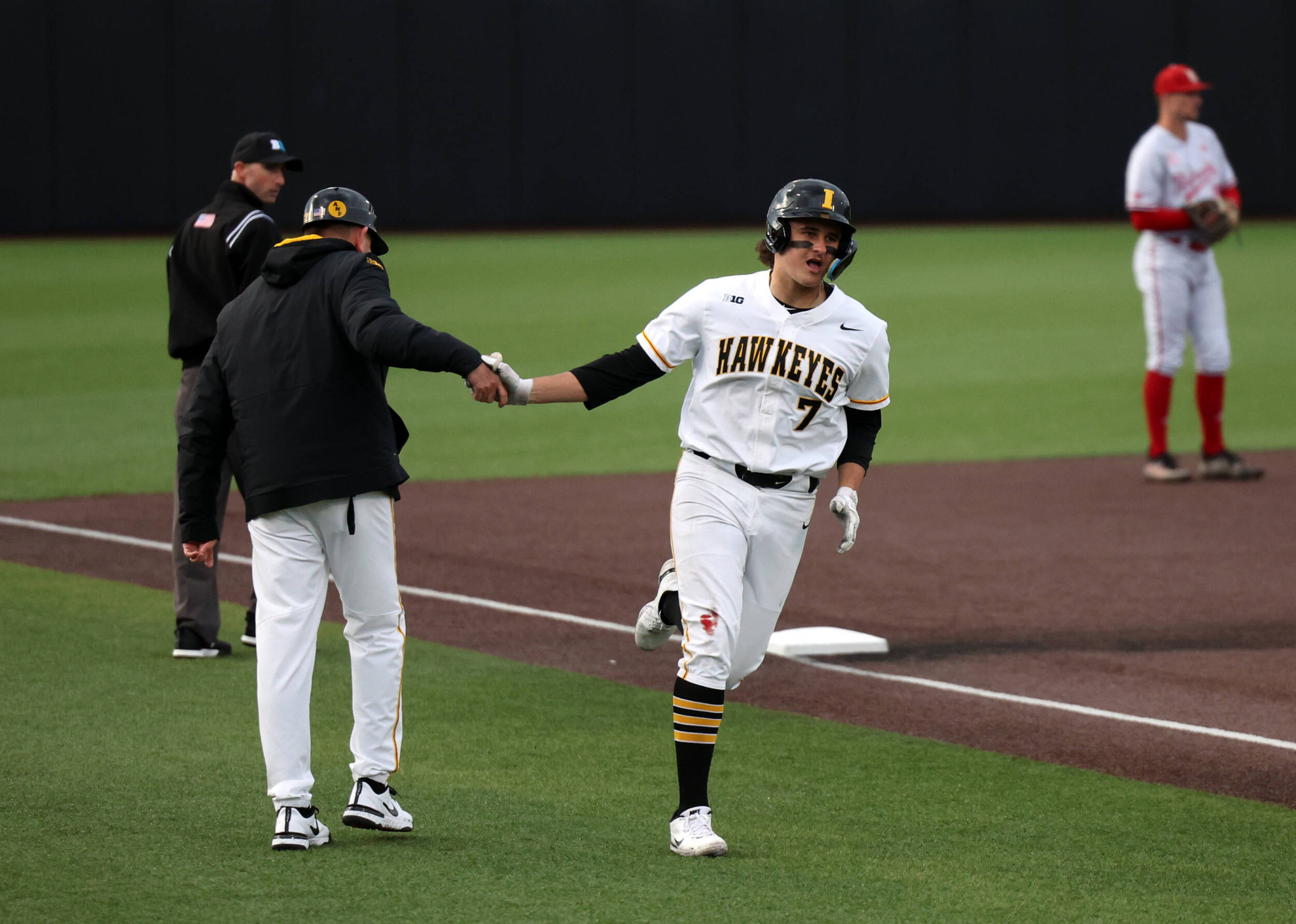 Anthony Named Collegiate Baseball All-American - Iowa Hawkeyes ...