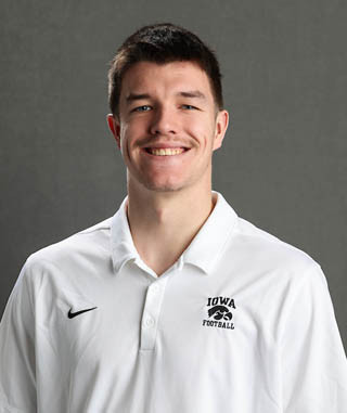 Carter Erickson - Football 2022-23 - Iowa Hawkeyes Athletics - Official ...