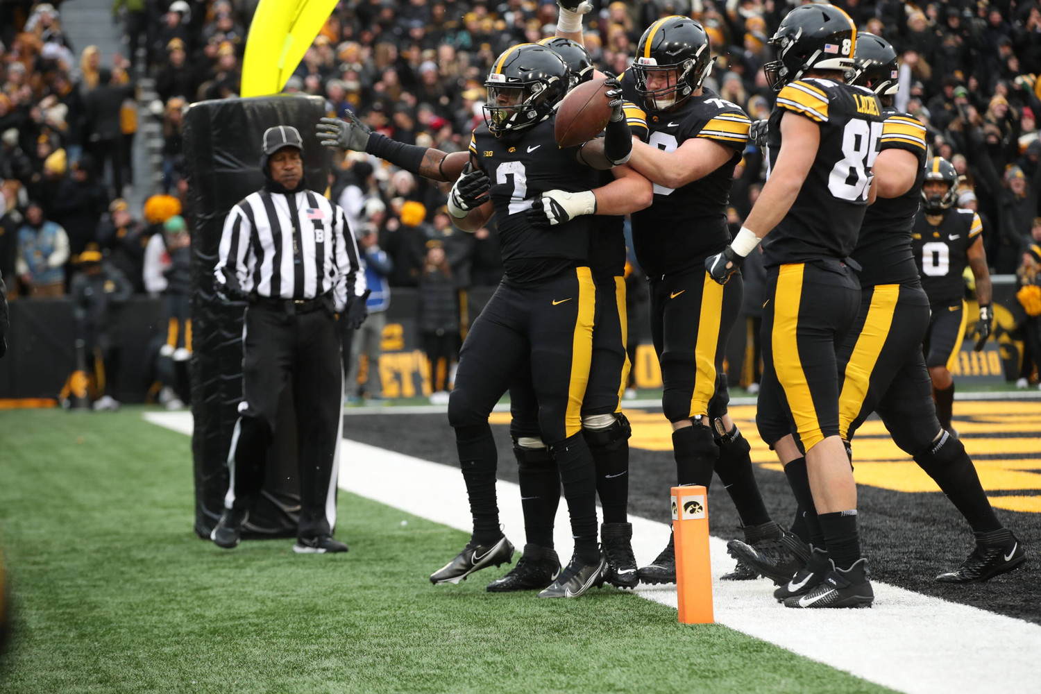 Heartland Trophy is Home – University of Iowa Athletics