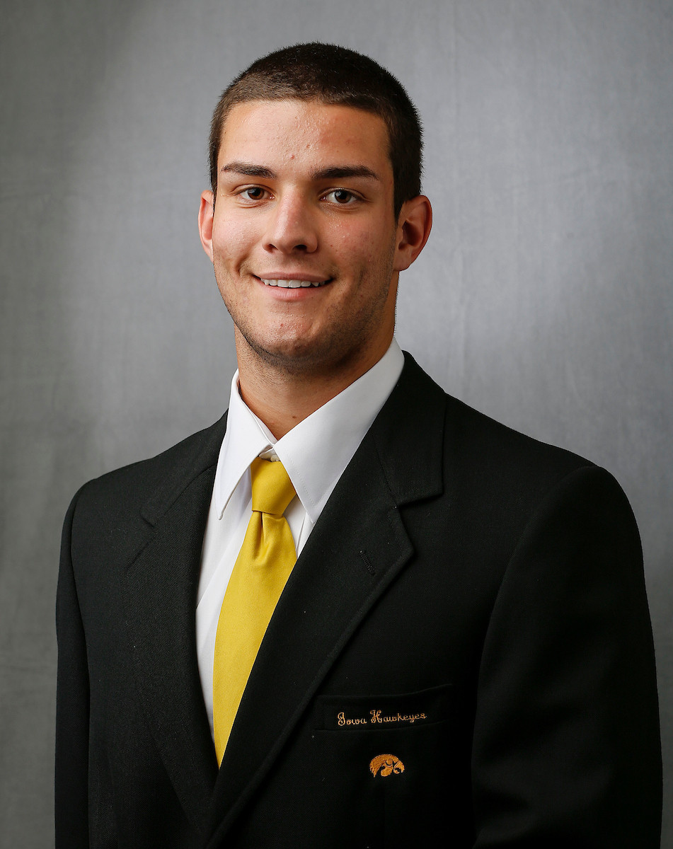 Kyle Wade - Baseball 2015-16 - Iowa Hawkeyes Athletics - Official ...