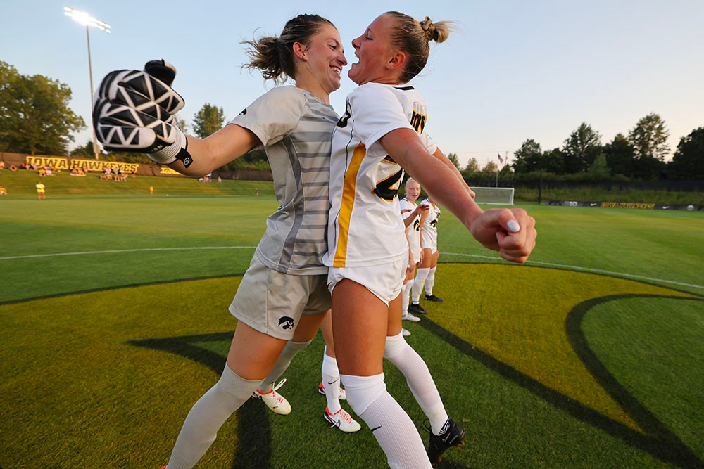 Photos: Iowa Soccer vs Kansas City – University of Iowa Athletics