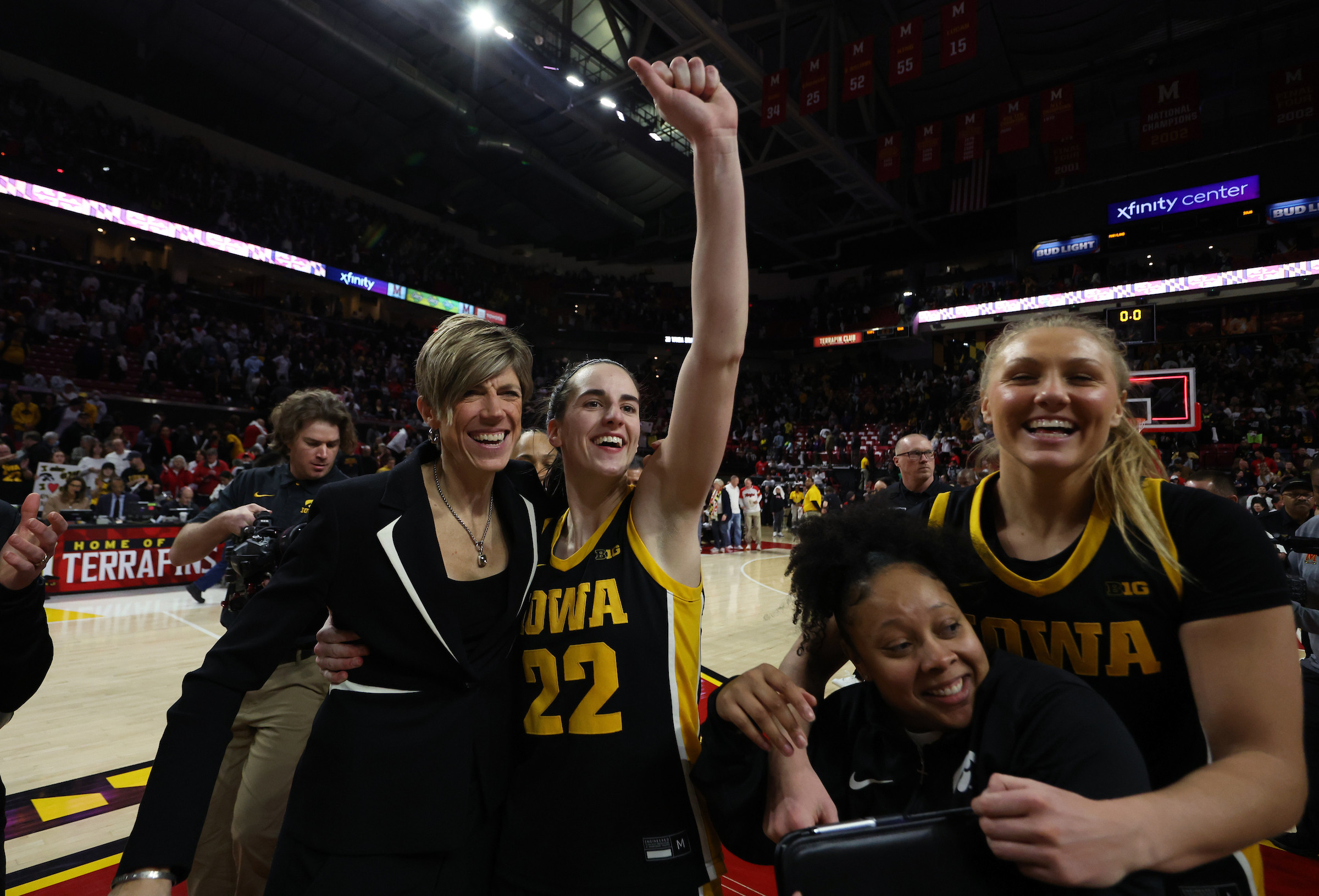Clark Named Big Ten Female Athlete of the Year – University of Iowa ...