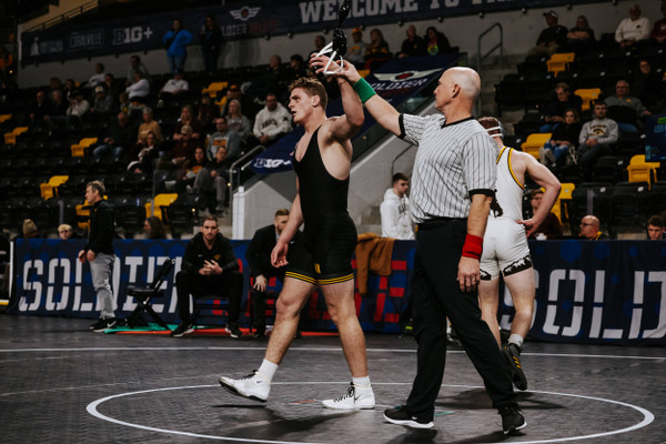 12 Hawkeyes Advance to Soldier Salute Semifinals – University of Iowa ...