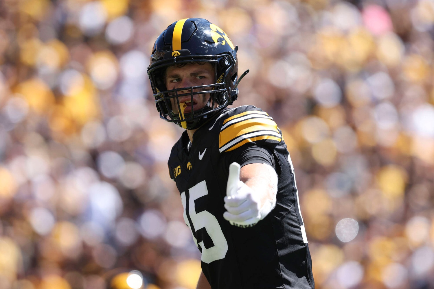 Reece Vander Zee – University of Iowa Athletics