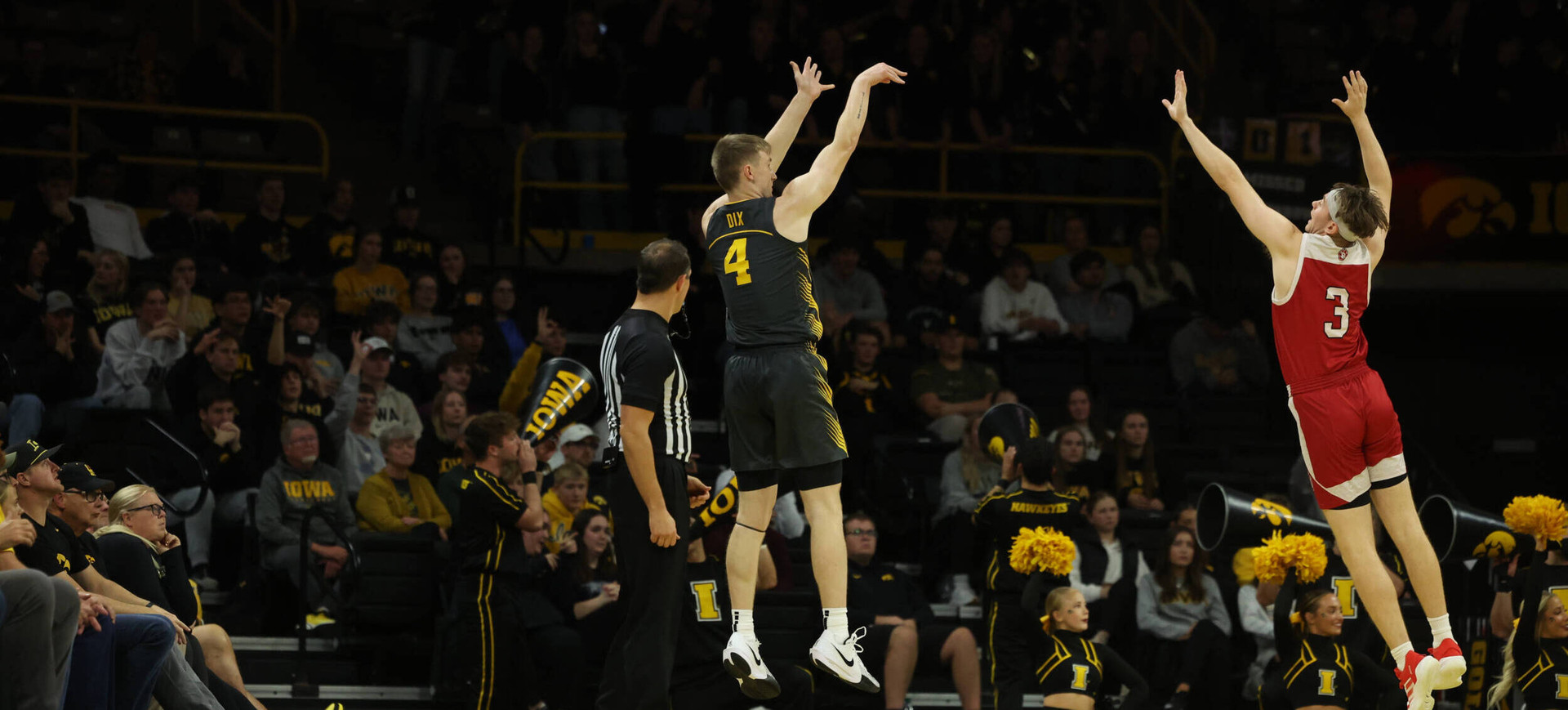 Hawkeyes Win Kenny Arnold Classic – University of Iowa Athletics