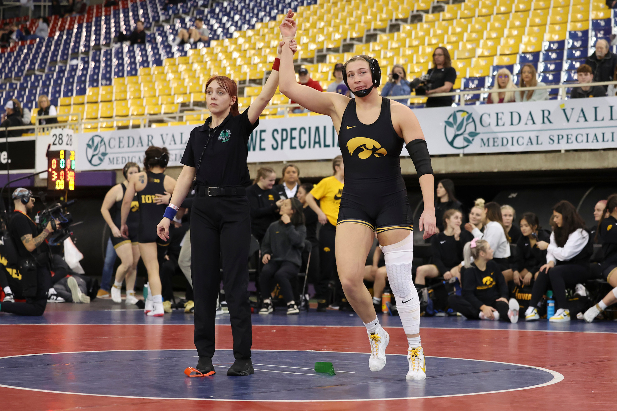 Listen Live: Women’s Wrestling (Iowa Duals) - Iowa Hawkeyes Athletics ...