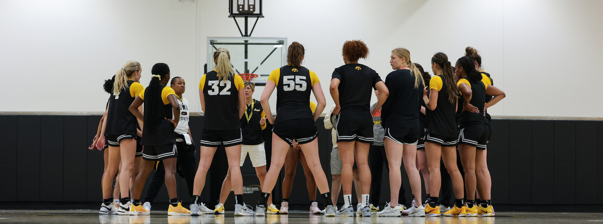 Hawkeyes Finalize 2025-26 Nonconference Schedule - Iowa Hawkeyes ...