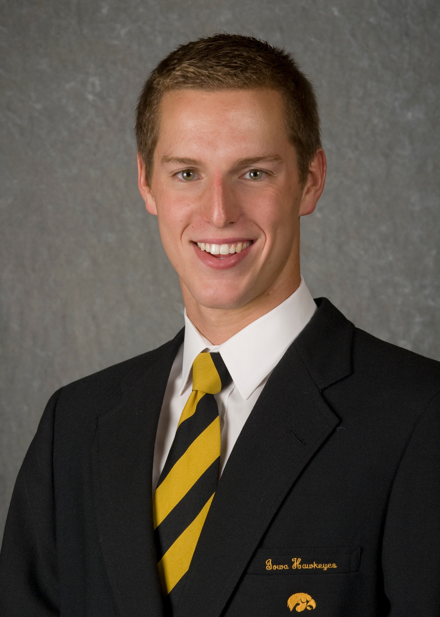 Luke Snow - Men's Swim & Dive 2015-16 - Iowa Hawkeyes Athletics ...