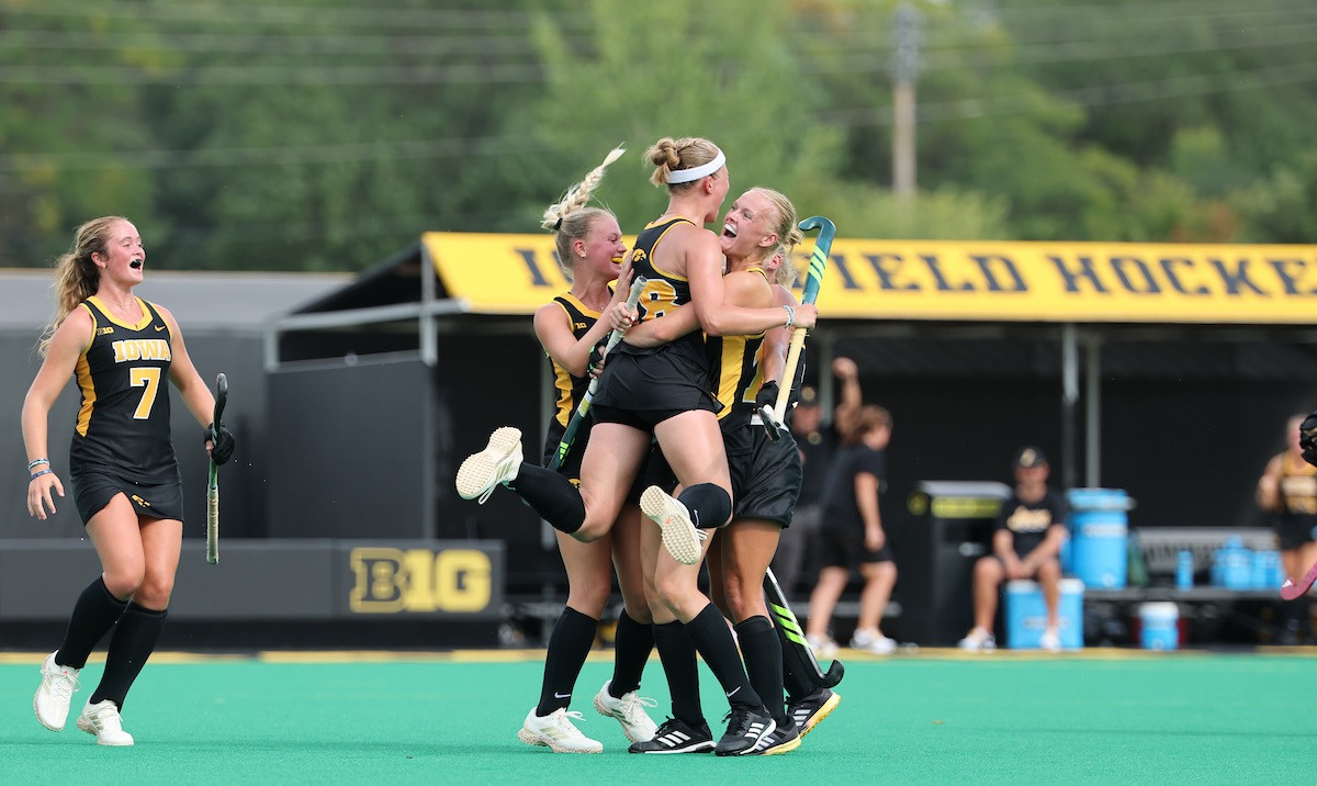 Hawkeyes Down Demon Deacons in Season Opener - Iowa Hawkeyes Athletics ...