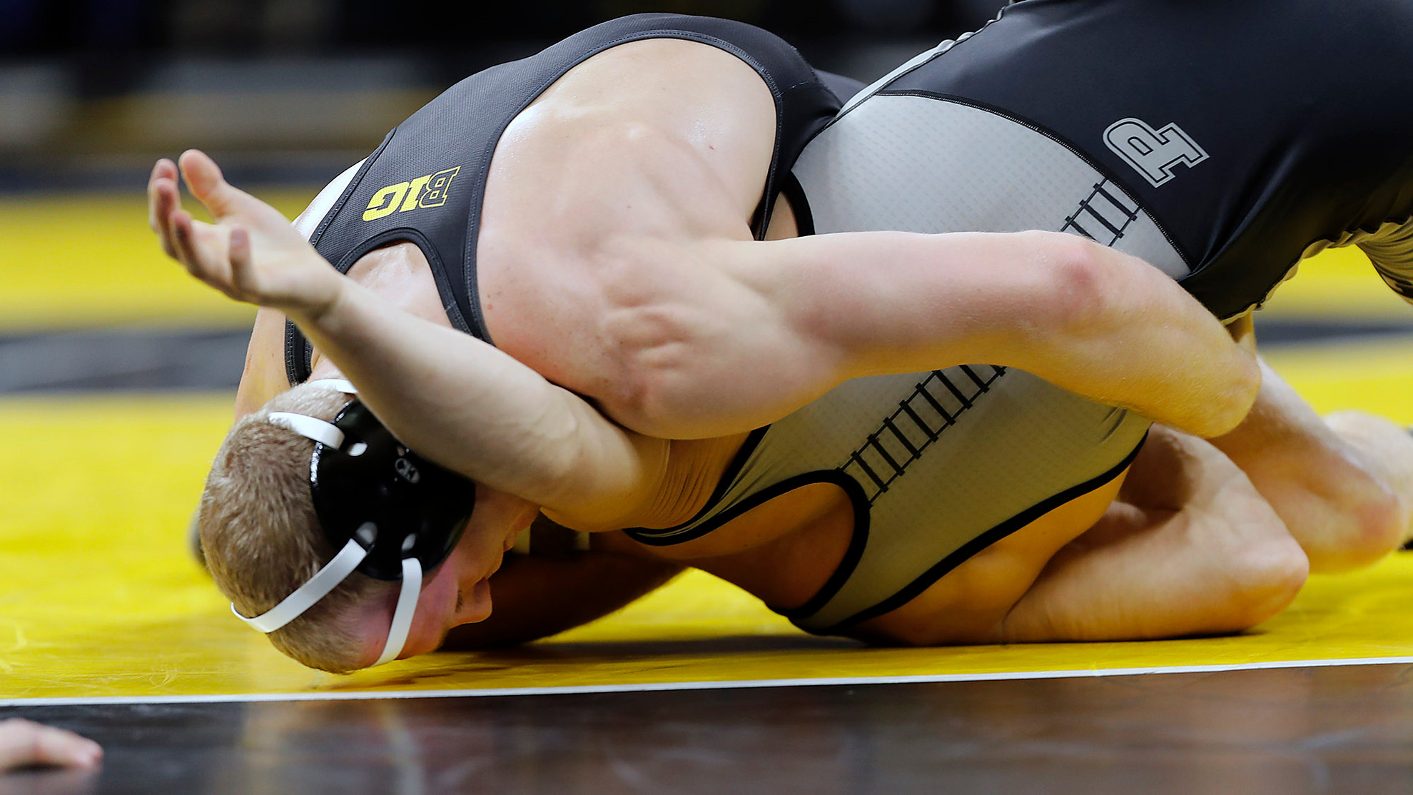 Kaleb Young Named B1G Wrestler of the Week - Iowa Hawkeyes Athletics ...
