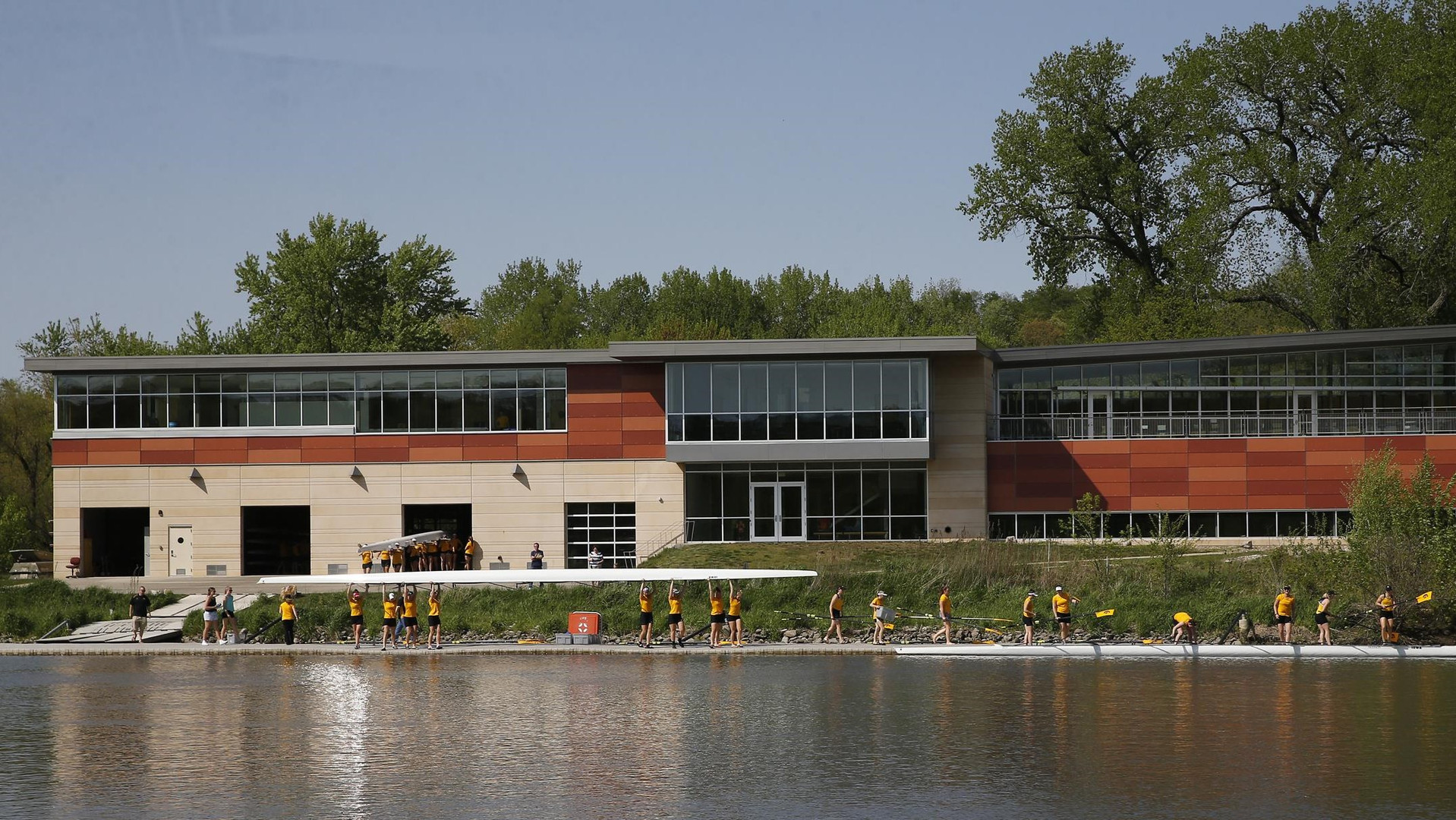 Rowing announces 2019-20 Schedule – University of Iowa Athletics