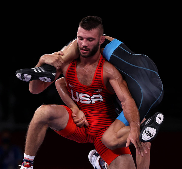 Thomas Gilman Wins Olympic Bronze – University of Iowa Athletics