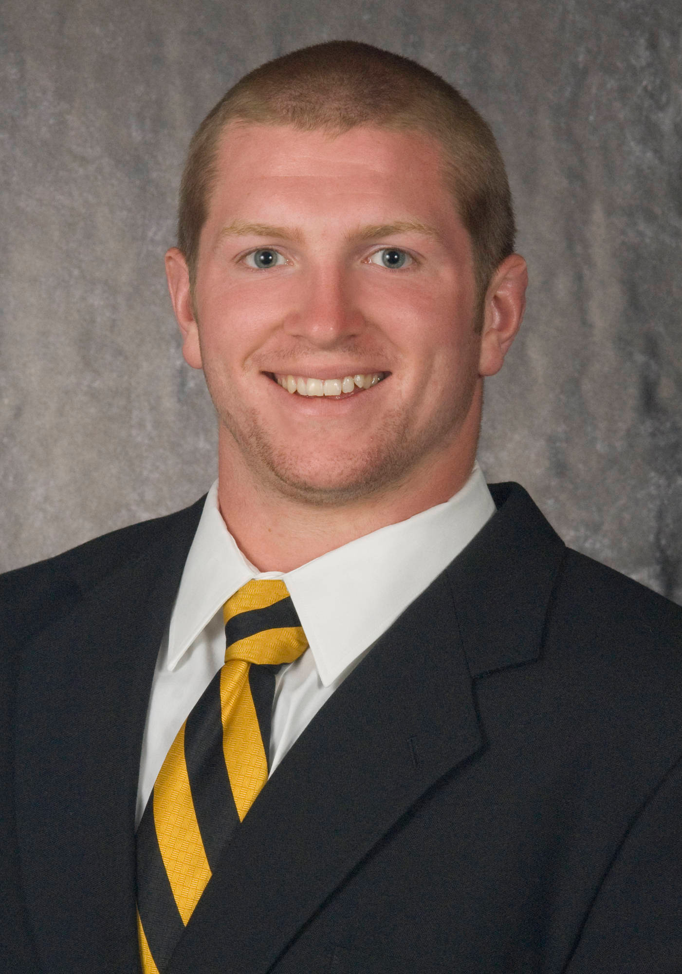 Reid Sealby - Football 2012-13 - Iowa Hawkeyes Athletics - Official ...
