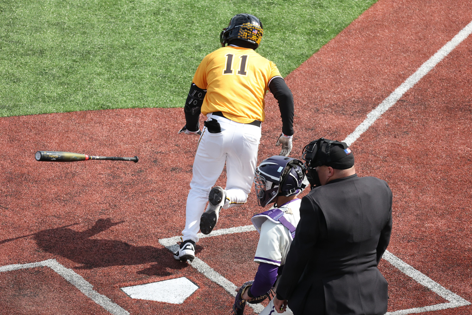 Hawkeyes Fall to Wildcats in Series Finale - Iowa Hawkeyes Athletics ...