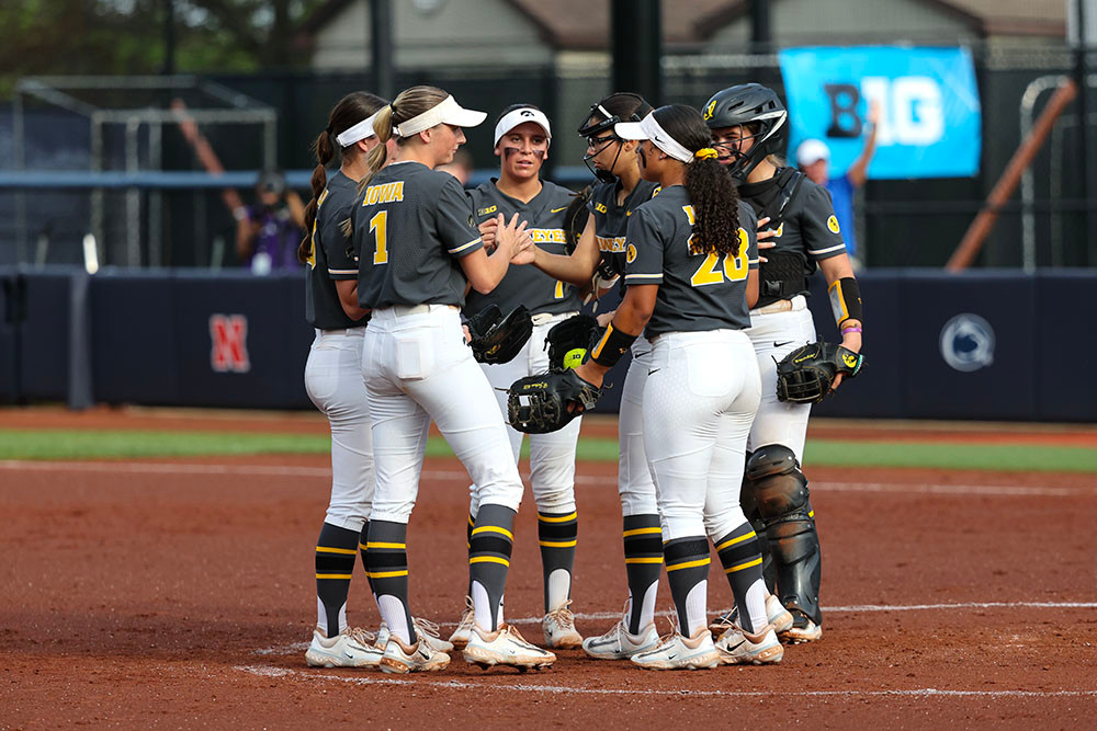 Photos: Iowa Softball vs Northwestern – B1G Tourney - Iowa Hawkeyes ...