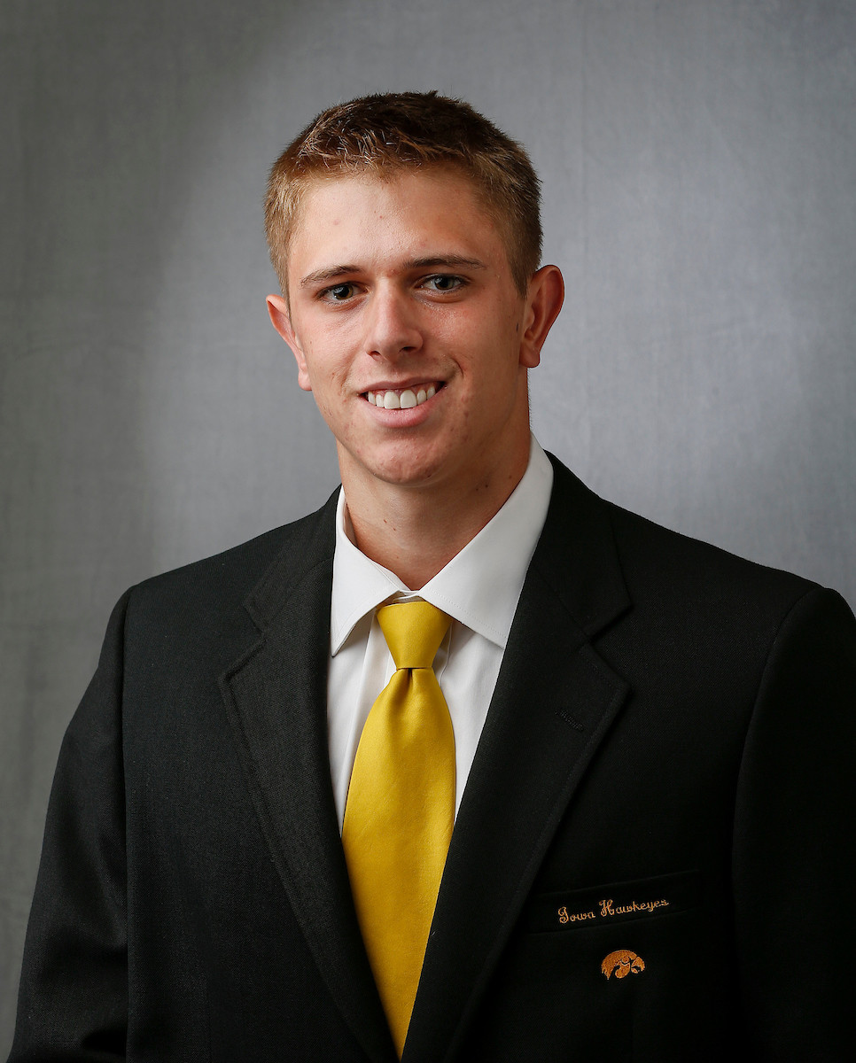 Ryan Erickson - Baseball 2016-17 - Iowa Hawkeyes Athletics - Official ...