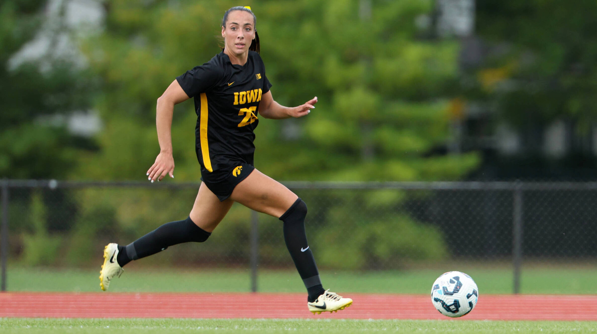 Top-25 Matchup at Ohio State, Hawkeyes Head to Illinois - Iowa Hawkeyes ...