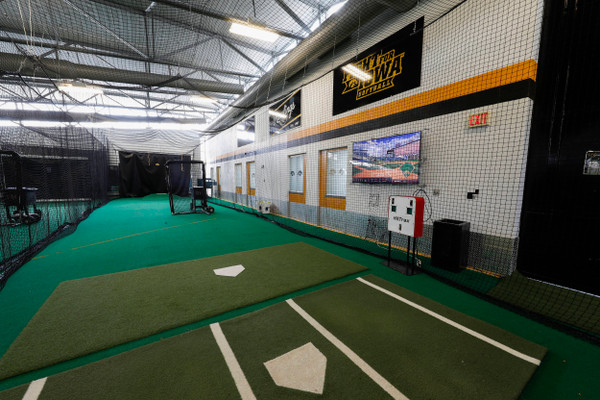 Jacobson Hitting Facility – University of Iowa Athletics
