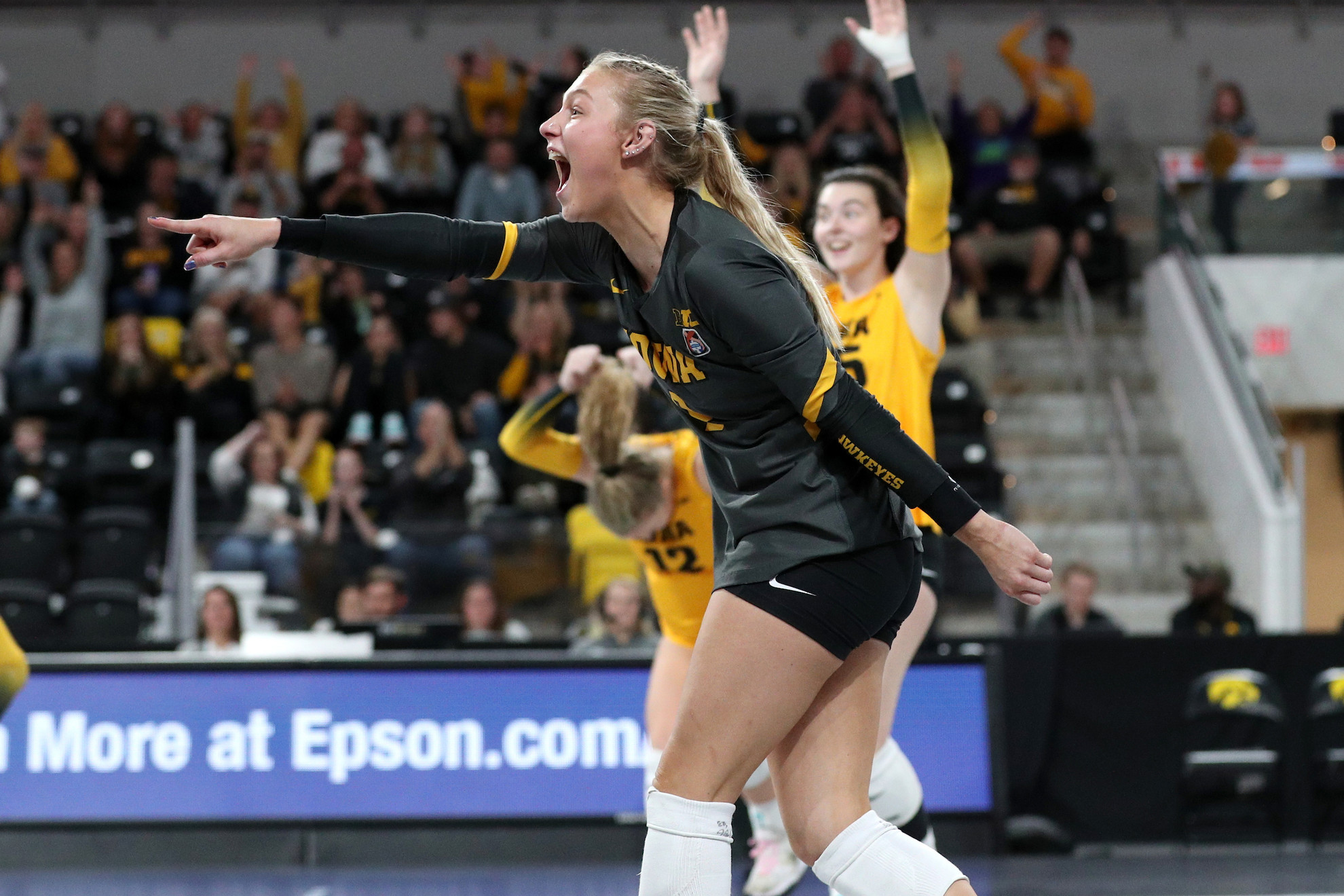 Iowa Volleyball Season Tickets On Sale Now - Iowa Hawkeyes Athletics ...