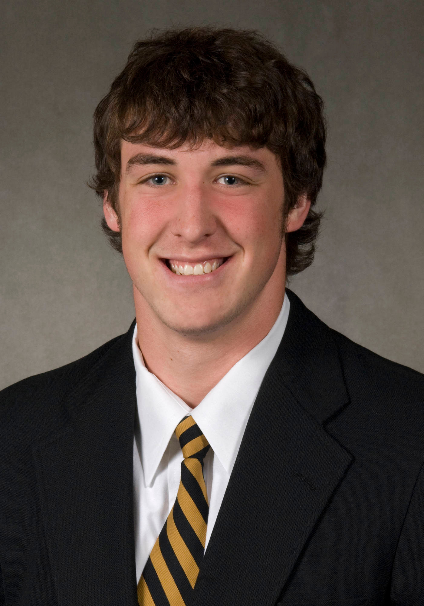 Allen Reisner - Football 2007-08 - Iowa Hawkeyes Athletics - Official ...