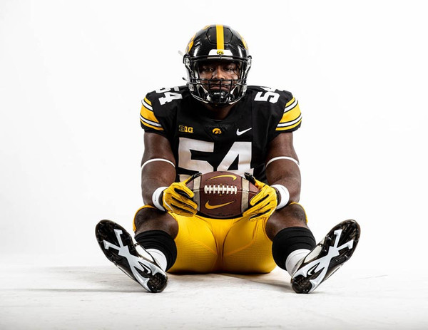 Swarm23 – Anterio Thompson – University of Iowa Athletics